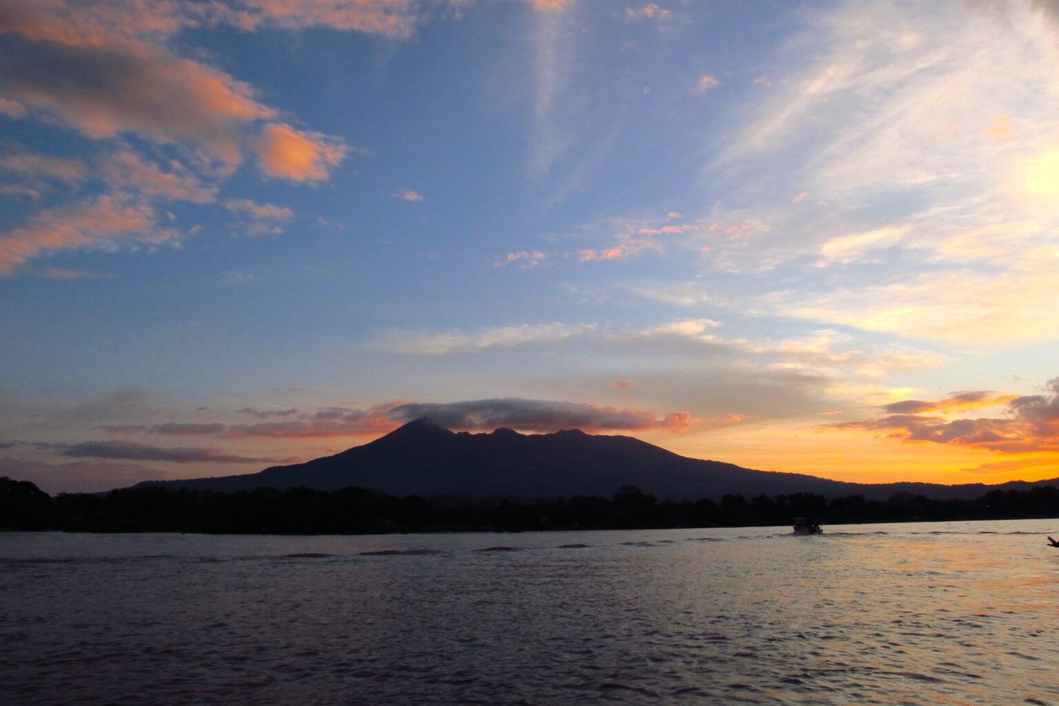 Find Adventures on the Lakes, Rivers, and Volcanoes of Nicaragua ...